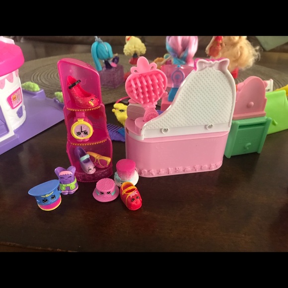 Other | Shopkin Bundle Everything Pictured Is Included | Poshmark